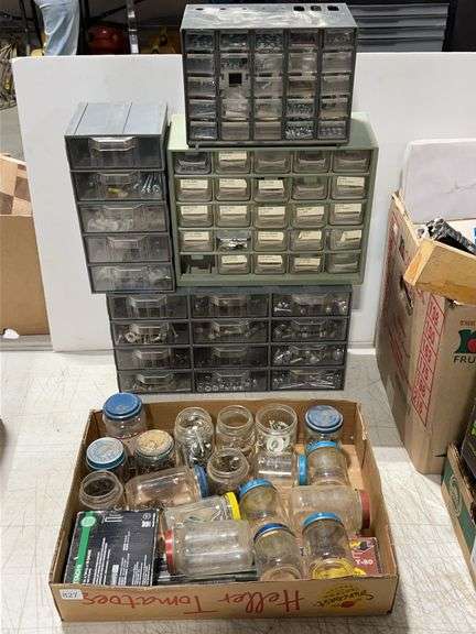 TOOL STORAGE UNIT AND CONTENTS, BOX OF JARS WITH CONTENTS - Shackelton ...