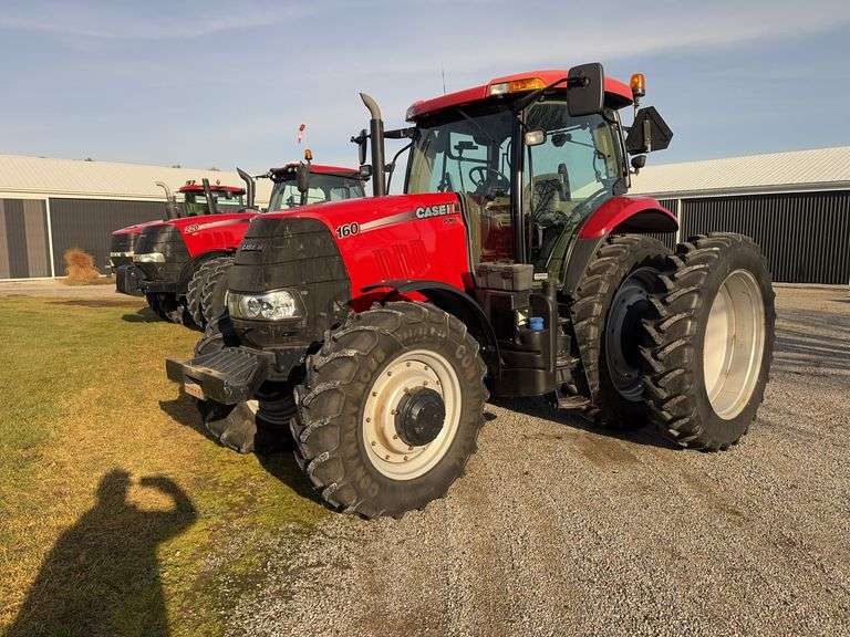 2012 CASE IH PUMA 160 MFWD TRACTOR - Shackelton Auctions Inc.