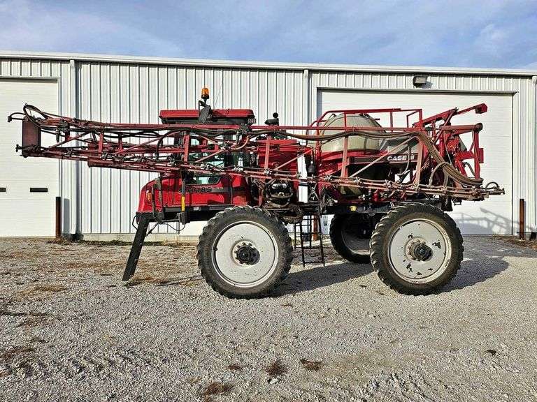 2000 CASE IH SPX3185- Auction Time - Whitaker Marketing Group - Auctions & Real Estate