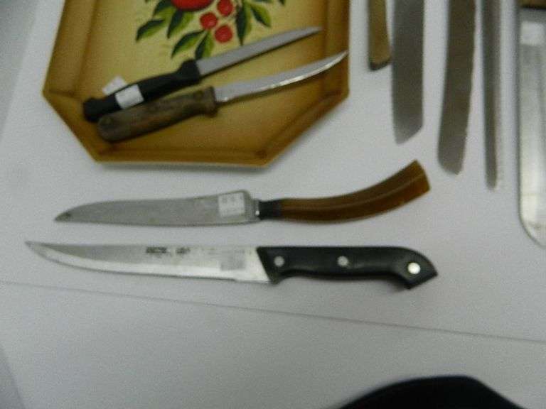 Assorted Knives - Wolfe Auction & Realty, LLC