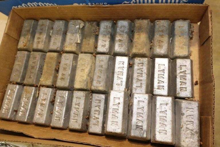 Lead Bar Lot, Small Bars - Wolfe Auction & Realty, LLC