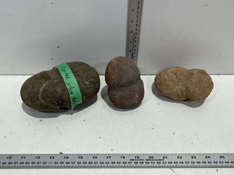 PRIMITIVE NATIVE ROCK TOOLS, Approx. 3 - Wild Rose Auction Services