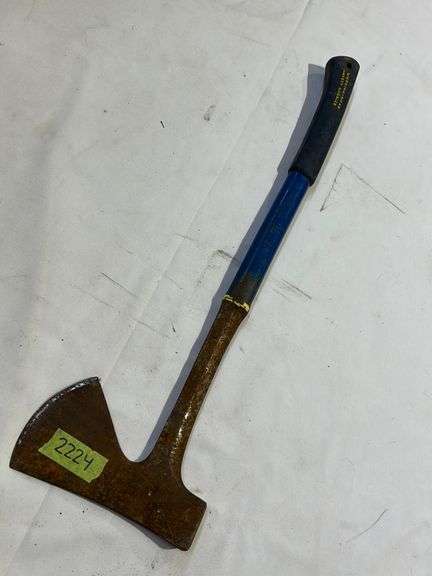 VINTAGE ESTWING HAND AXE, Approx. 25.5" X 7" - Wild Rose Auction Services