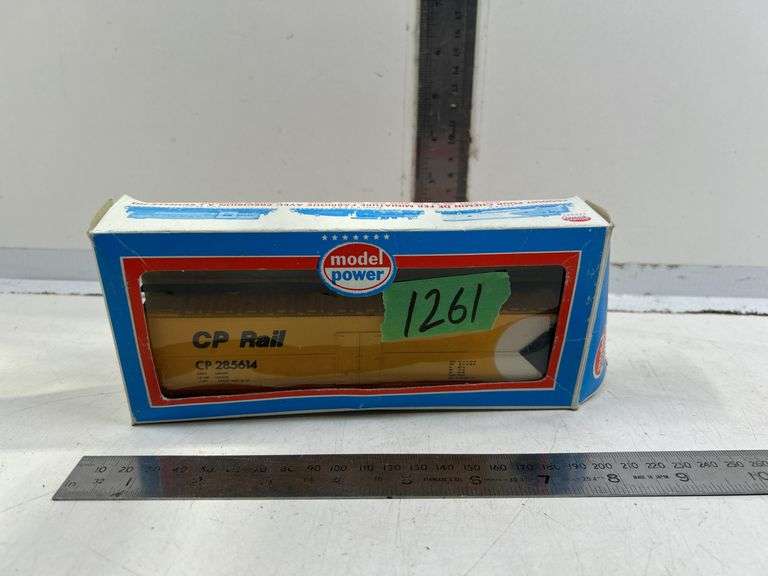 Model Power HO Scale CP Rail Train Car - Wild Rose Auction Services