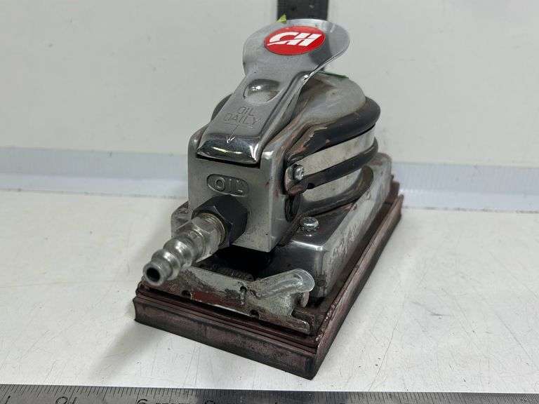 Jitterbug Air Sander, Campbell - Wild Rose Auction Services