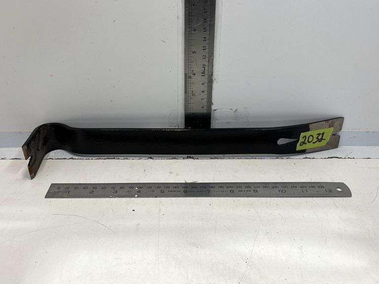Crowbar 15" - Wild Rose Auction Services