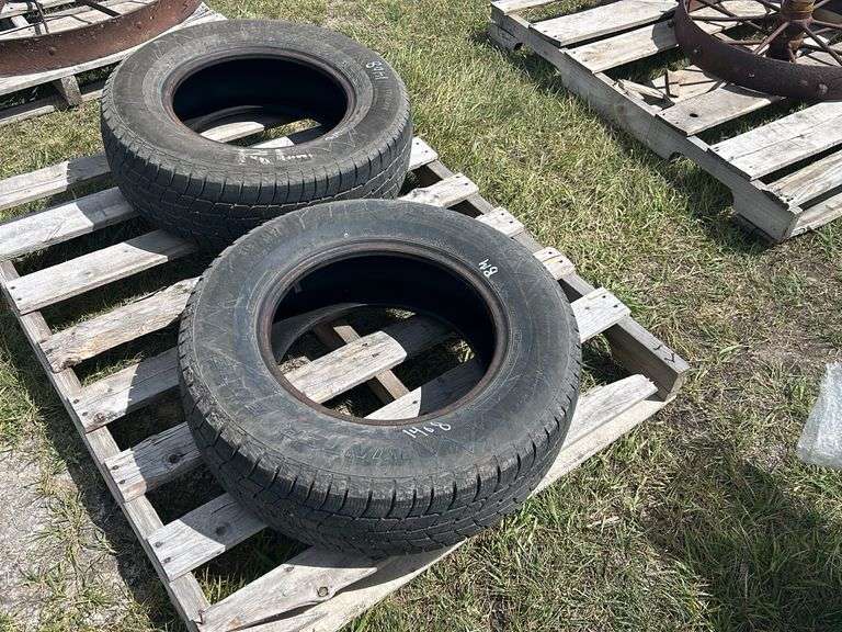 2 Motomaster Winter Edge tires 215/70R15 - Wild Rose Auction Services
