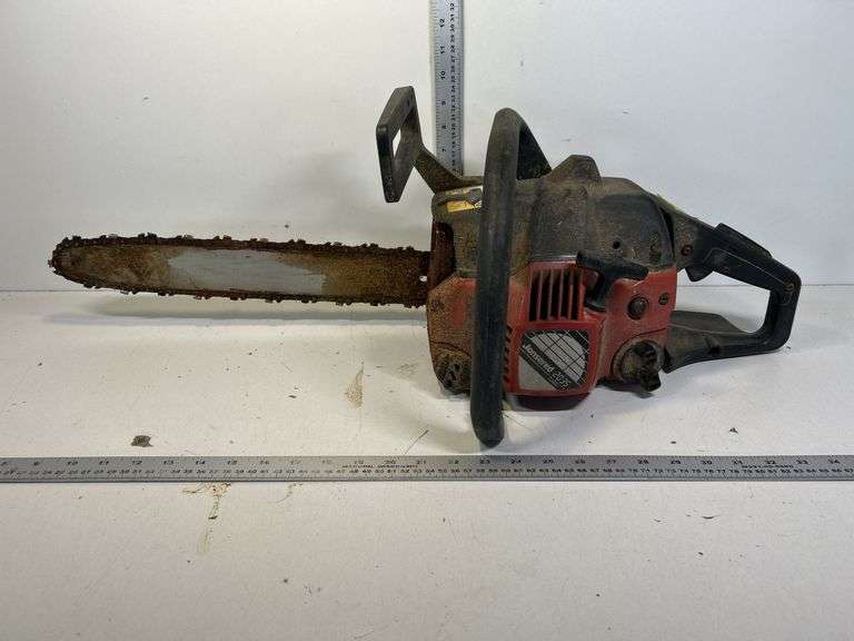 Jonsered 2035 Turbo chainsaw - Wild Rose Auction Services