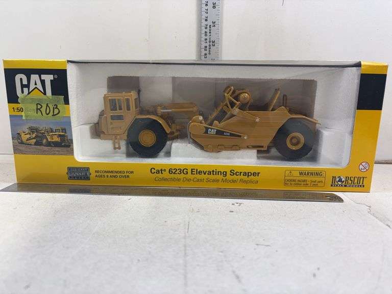 1 - Metal CAT 623G Elevating Scraper toy, Die-Cast 1:50 scale ...