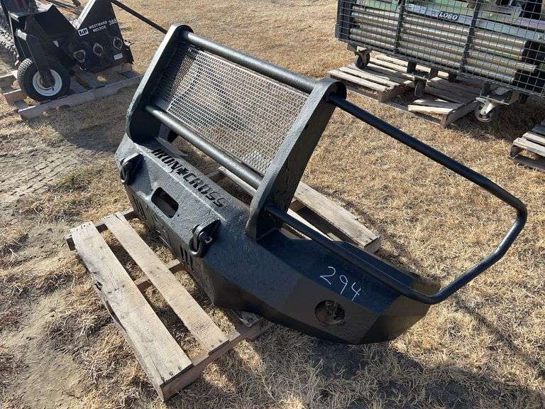 Lorncross Bush Guard Bumper off 2014 F350 Super DUty, Has Winch Mount ...