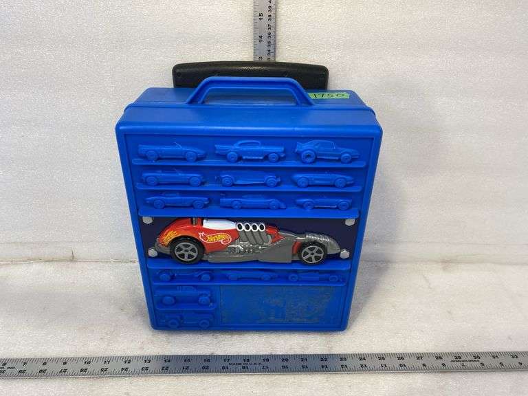 Hot wheels Travel Case on wheels w/ assorted toy cars inside, approx 11 ...