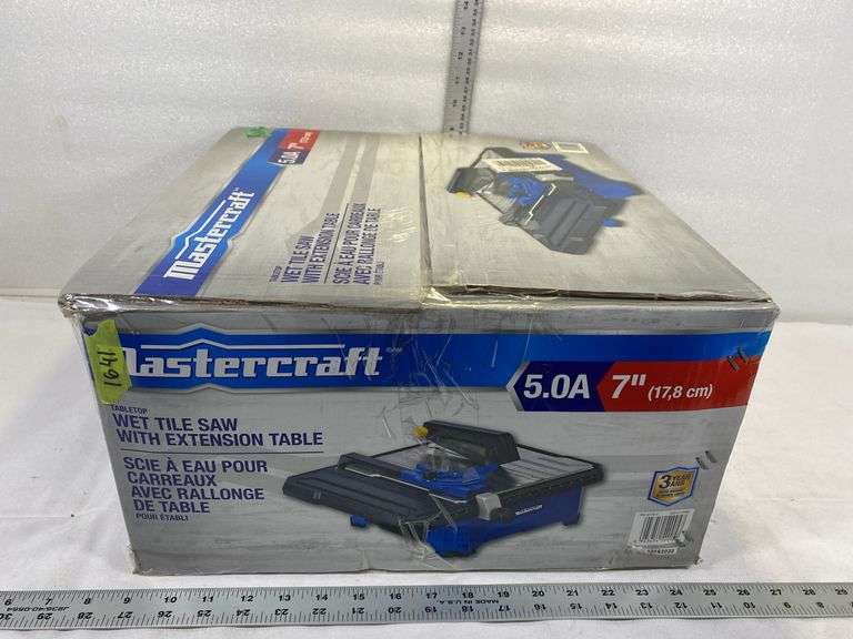 Mastercraft 7" wet Tile Saw, *UnReserved* - Wild Rose Auction Services