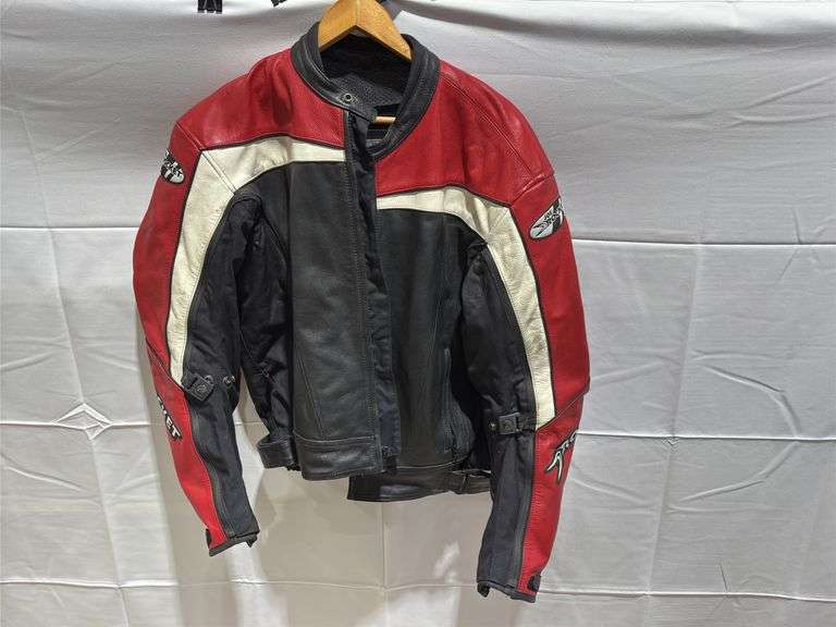 Joe Rocket Leather Jacket size 44, *UnReserved* - Wild Rose Auction ...