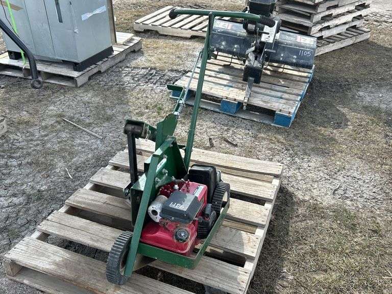 Edge-R-Rite Edger, model 92252 Type 012701 code 970110FA, *nReerved ...