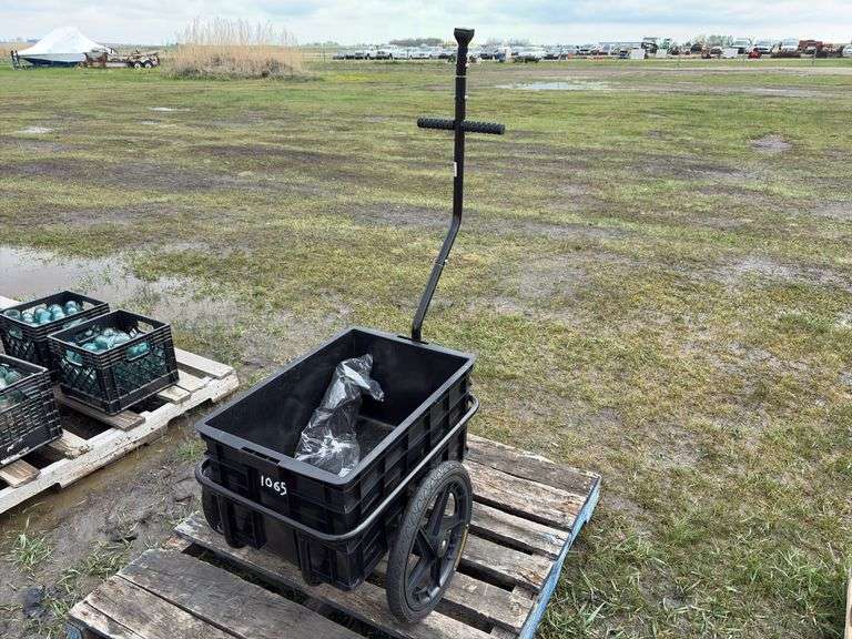 Bike Pull Behind Wagon w/ Pin Hitch Approx. 2’2’’ x 2’ *Unreserved ...