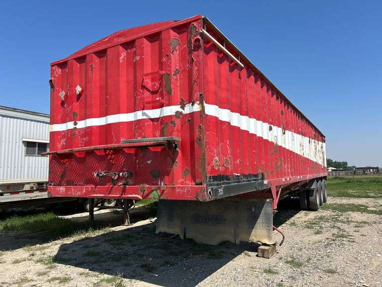 1990 Doepker Industries Grain Hopper Bottom Trailer, Tri axle ...