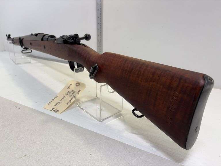 WWII Romanian Mauser 8mm Bolt Action Rifle w/ swivels, sn XR18747 ...