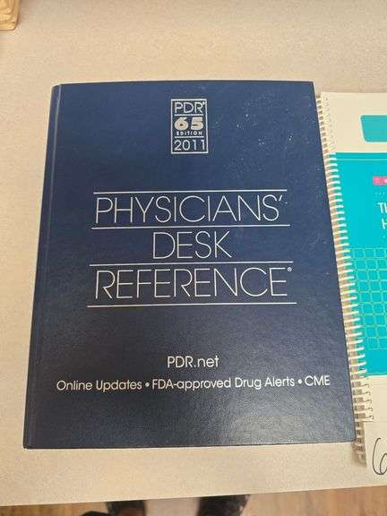 PDR 65 EDITION 2011 "PHYSICIANS DESK REFERENCE" HARD COVER BOOK ; & THE ...