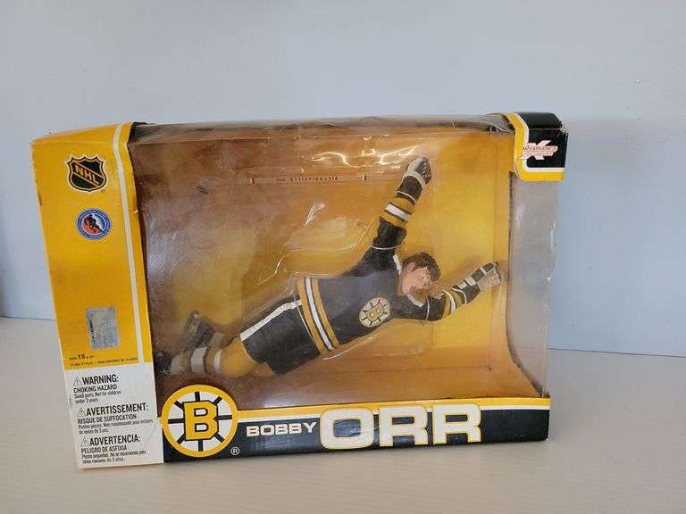 Bobby Orr Boston Bruins - YAC Auctions