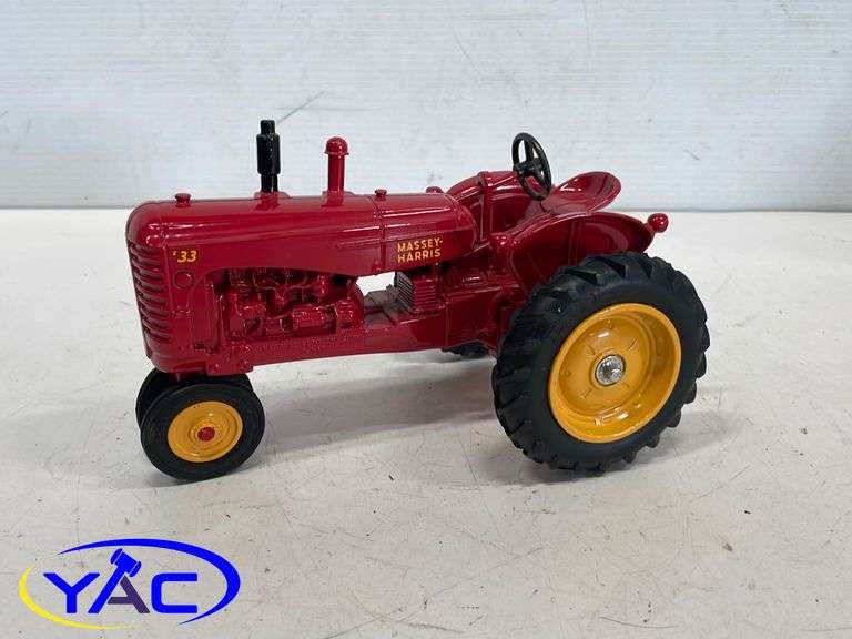 Massey 33 - 1:16 Scale - YAC Auctions