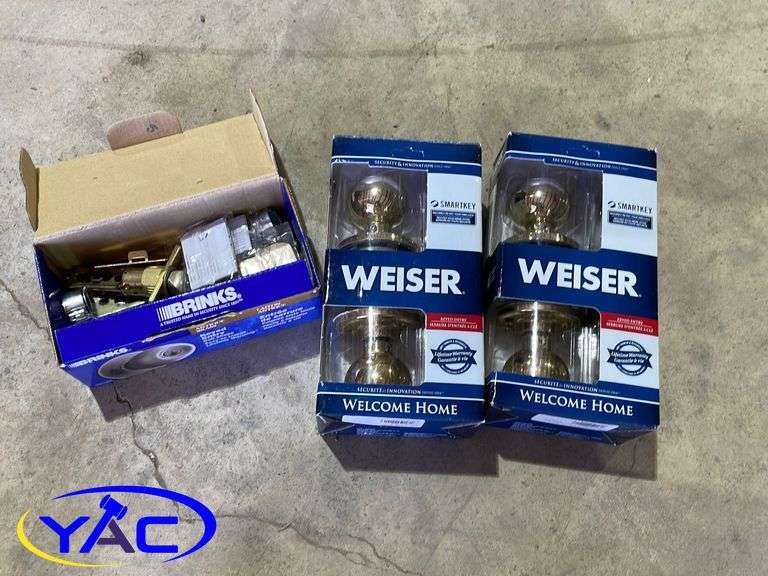 Assorted Door Handles - YAC Auctions