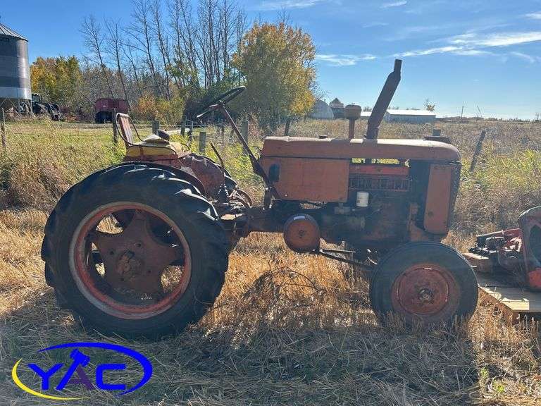 Case Antique Tractor VA Series W/ Extra Engine - YAC Auctions