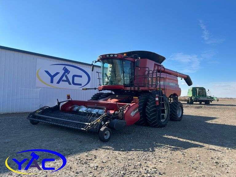 2009 CASE IH 8120 SELF-PROPELLED COMBINE - YAC Auctions