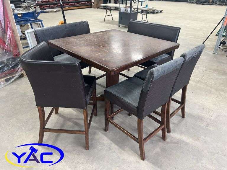 Table W/ Benches & Chairs - YAC Auctions