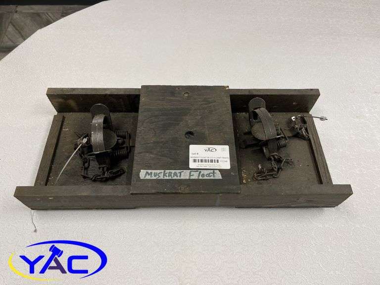 MUSKRAT FLOAT W/ 2 (1.5 JUMP TRAPS) - YAC Auctions