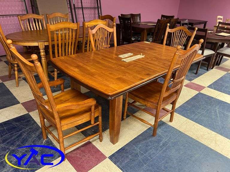 Dining Room Table With Four Chairs - YAC Auctions