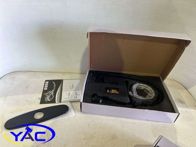 Black Kitchen Faucet - YAC Auctions