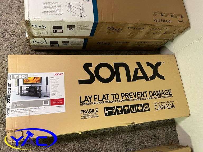 Sonax TV Stand - YAC Auctions