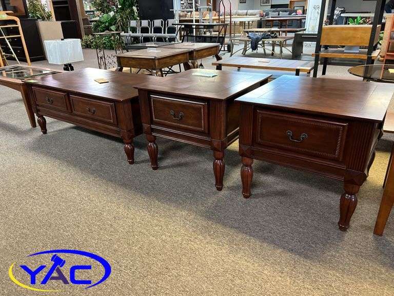 2 - Ends Tables & Coffee Table Set - YAC Auctions