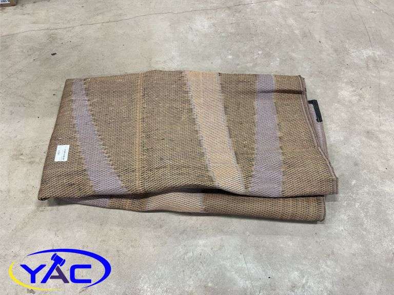 RV Mat - 19' x 8' - YAC Auctions