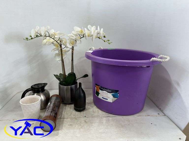 Large Plastic Purple Tub/Orchid Flower/ Acorn Fine Starter - YAC Auctions