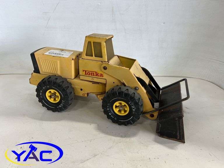 Tonka Loader - YAC Auctions