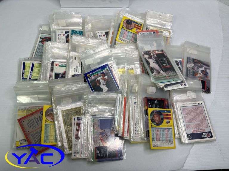 400+ Baseball Cards - YAC Auctions