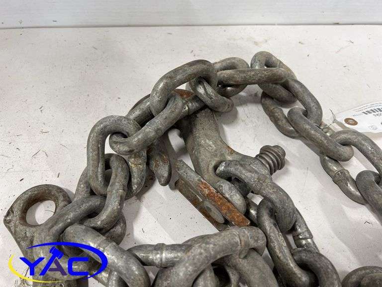 Chain & Hooks - YAC Auctions