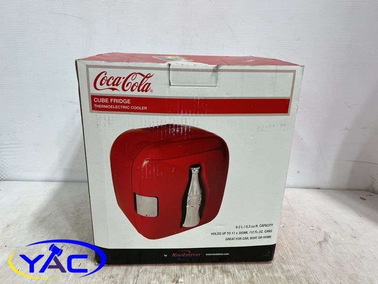 Coca Cola Fridge - YAC Auctions
