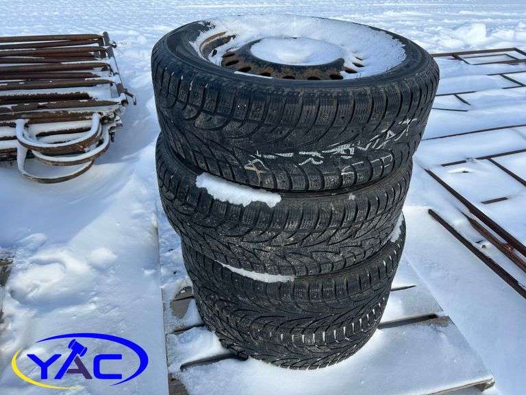 4 - 235/60R17 Studded Tires & Rims - YAC Auctions