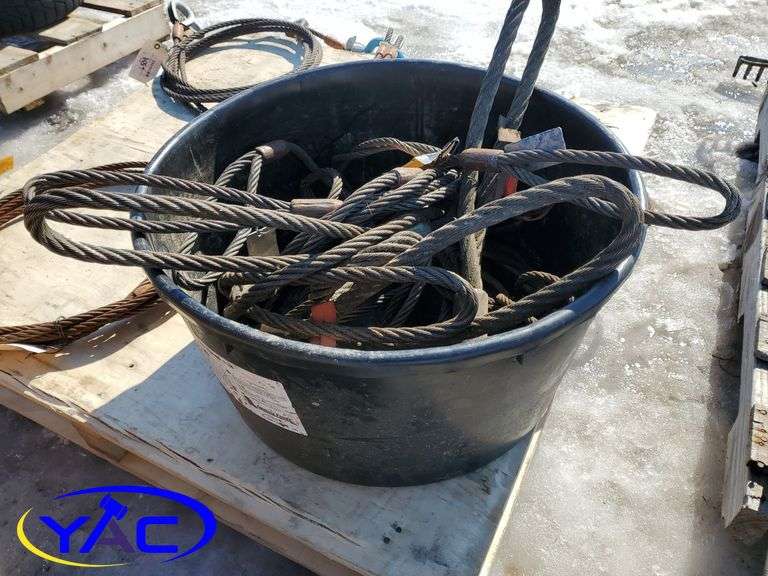 Tub Of Assorted Lifting Cables - YAC Auctions