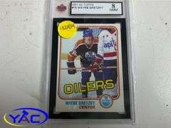 1981-82 Topps Wayne Gretzky Graded Card - YAC Auctions