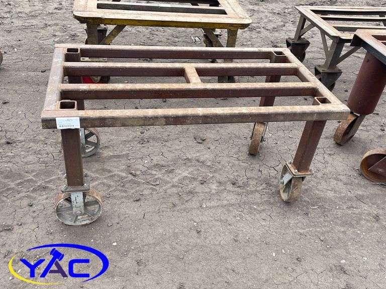 Welding Table 4FT X 26"X 25.5" - YAC Auctions