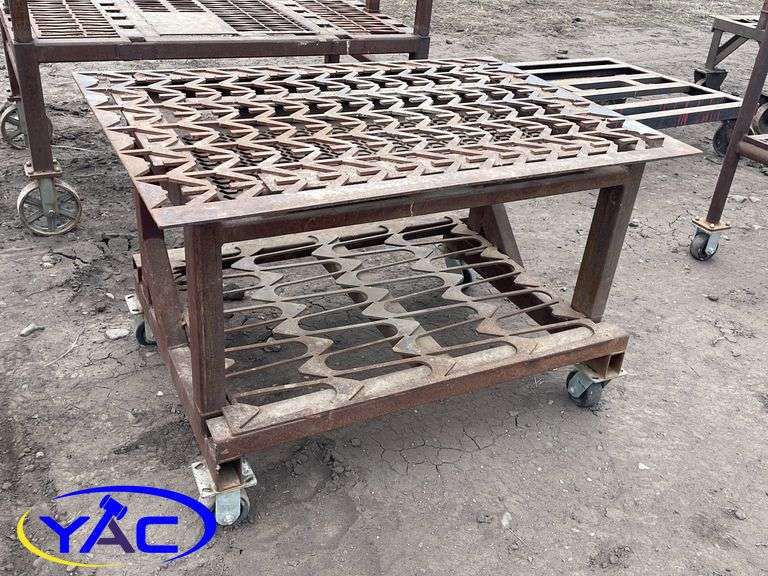 Welding Table 4Ft X 33.5" X 29" - YAC Auctions