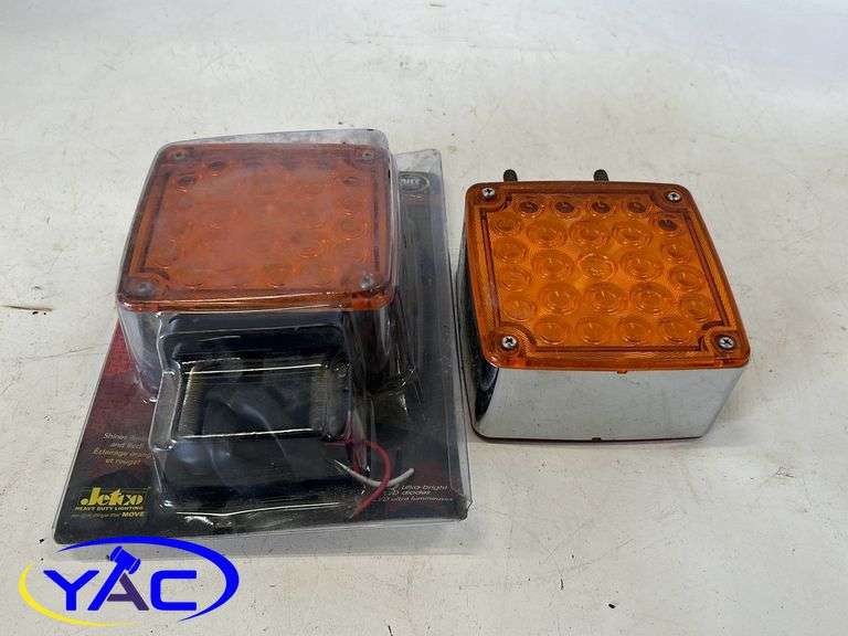 4 - LED Turn Signals For Kenworth Truck - YAC Auctions