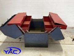 Blue Beach Tool Box - YAC Auctions