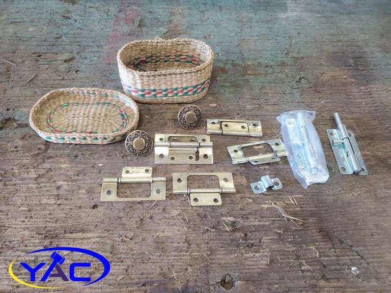 Hinges & Knobs - YAC Auctions