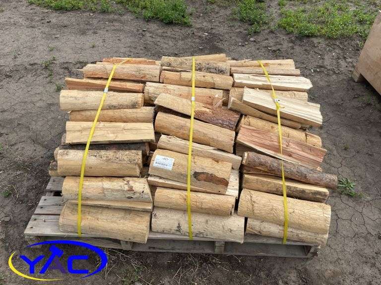 Pallet Of Dry Seasoned Spruce Firewood - YAC Auctions