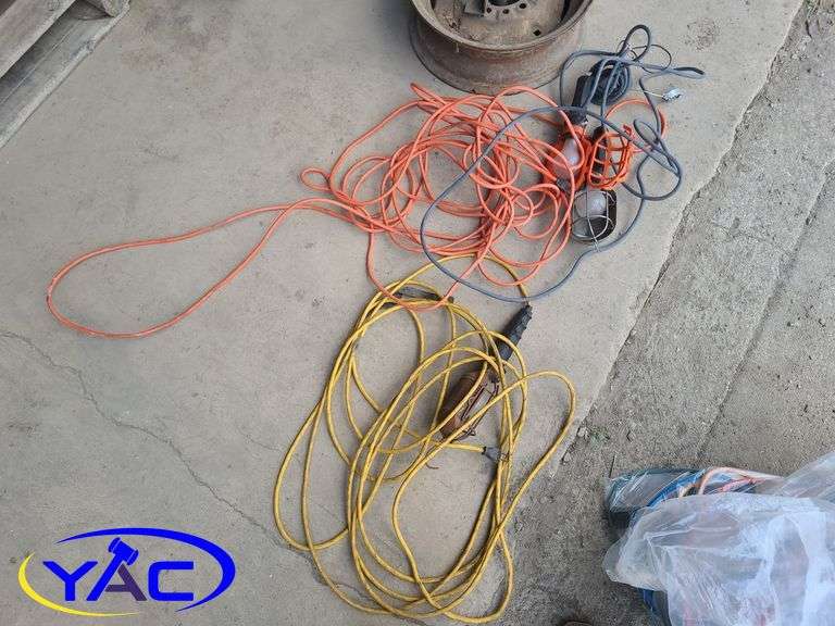 3 - Trouble Lights - YAC Auctions