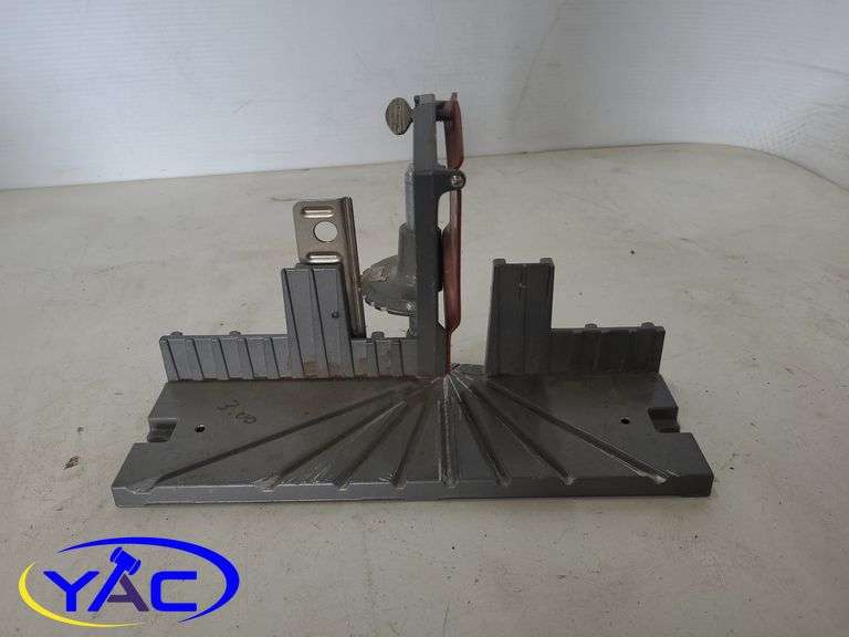 Metal Mitre Box - YAC Auctions